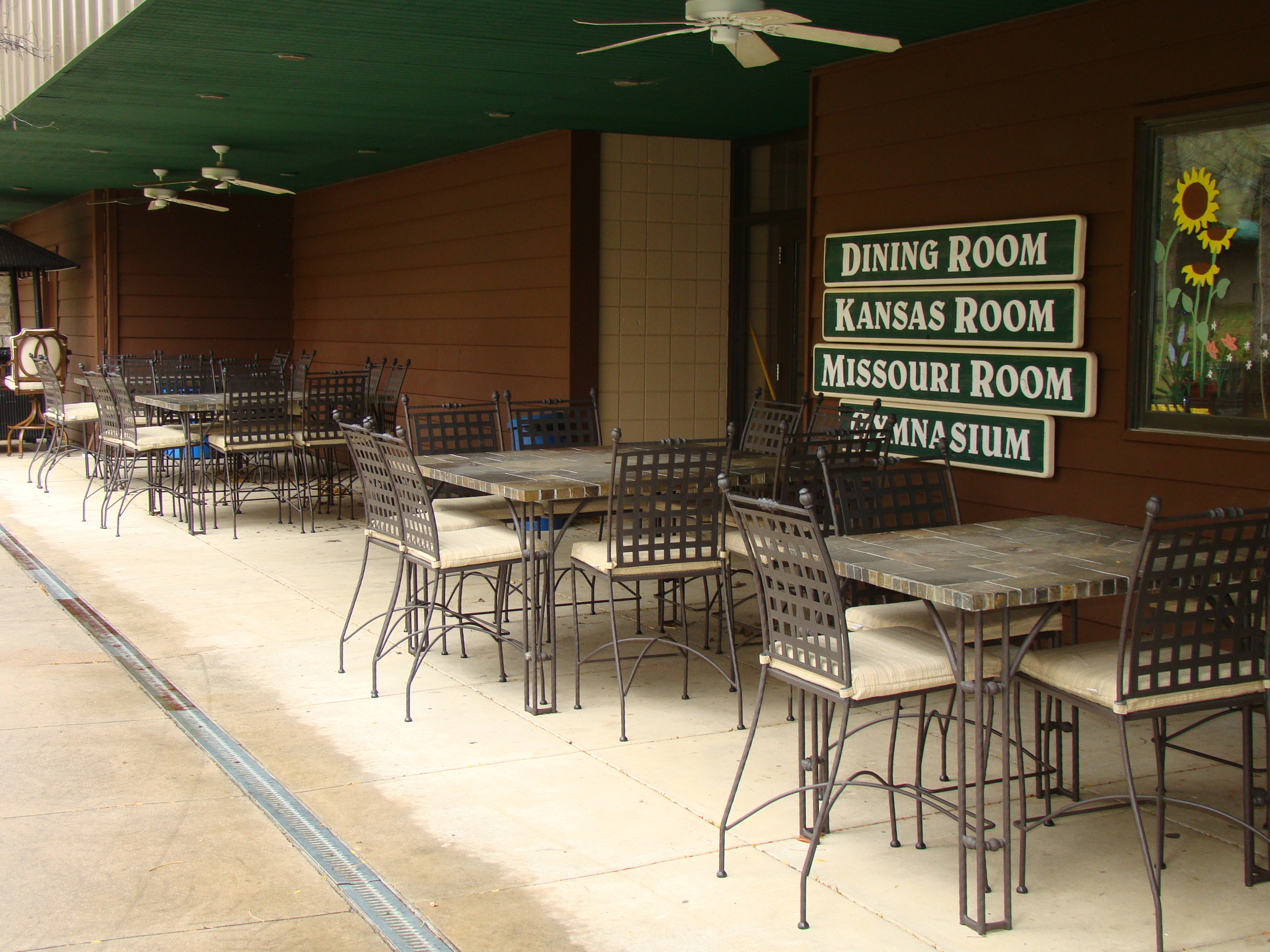 Dining Hall Exterior Patio – Three Trails Camp & Retreat Center